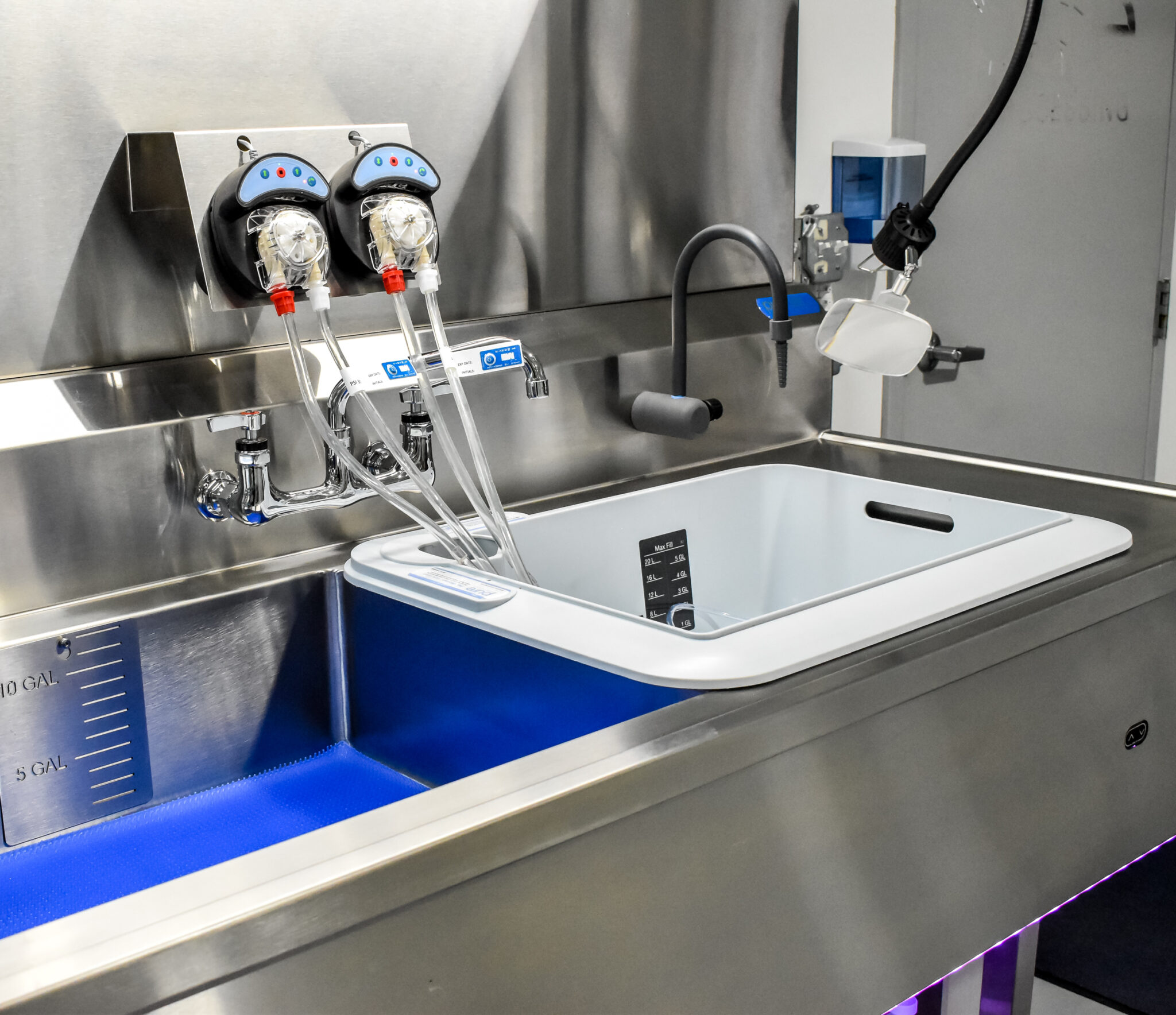 Reprocessing Department Ergonomic Solutions| Pure Processing